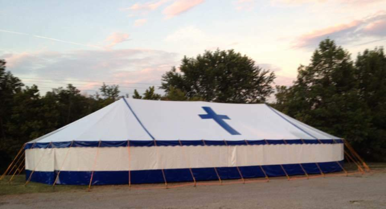 Church Tent 40’ X 60’ Pole Tent Complete with Sidewalls stakes and ...